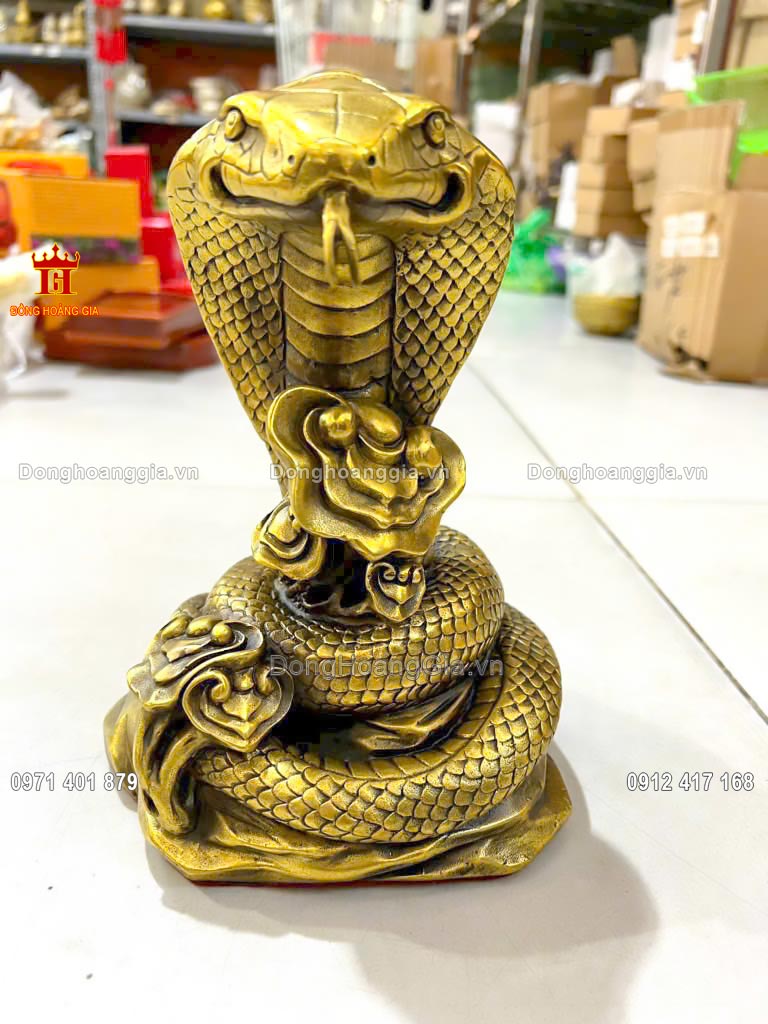 + 33 Tượng linh vật rắn 2025 bằng đồng, mạ vàng 24K đẹp nhất