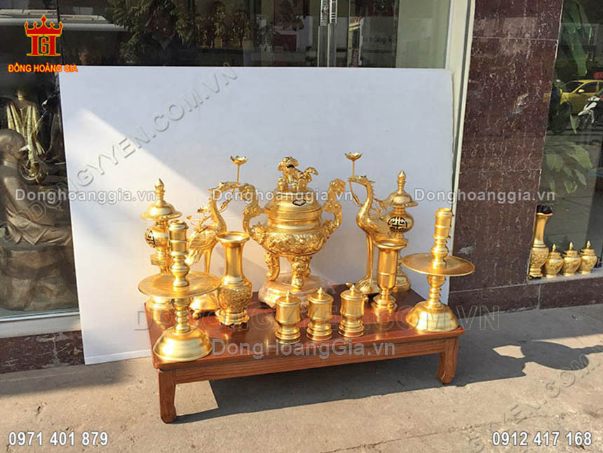 Bộ Đồ Thờ Cúng Bằng Đồng Dát Vàng 24K Cao Cấp Nhất SP1243