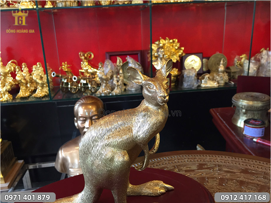Tượng đồng con Kangaru